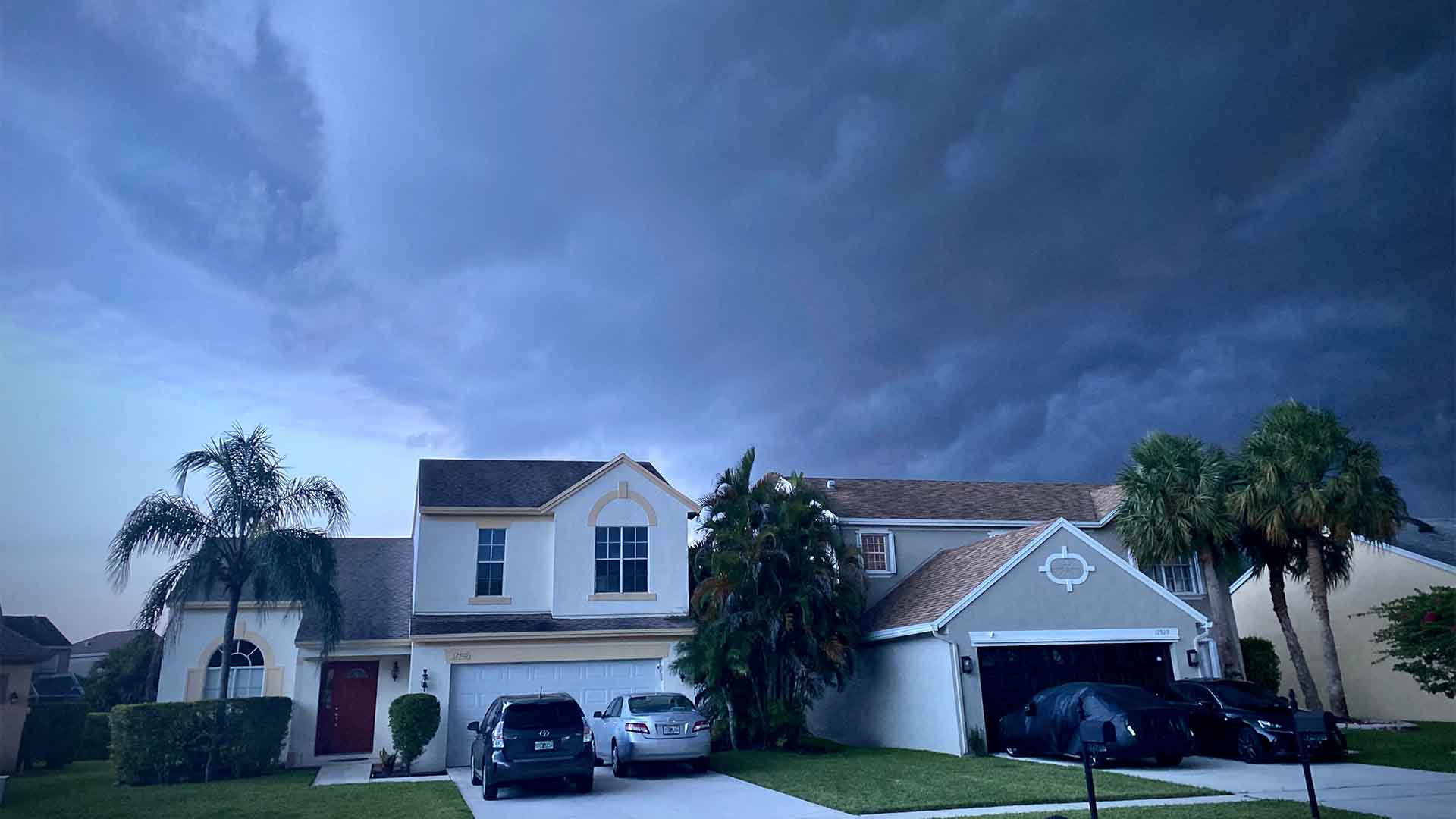 Home Insurance Crisis in FL: Thousands Being Dropped